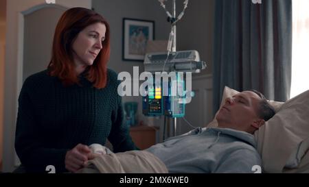 GINNY & GEORGIA, (aka GINNY AND GEORGIA), from left: Jennifer Robertson ...