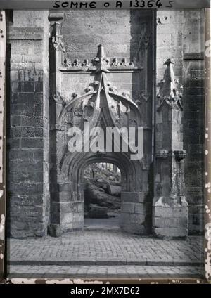Roye, Somme, France , 1917 - Devastated regions, Somme, Oise, Aisne ...