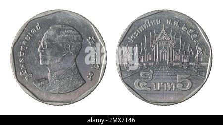 Both sides of the 1 Thai bath coin featuring bust of King Rama IX on ...