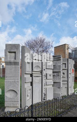 Sculptured Wall made by artist Fred Millett in 1965, Raglan Estate ...