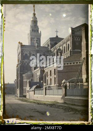 Albert, France, Religion, Habitat, Architecture, First World War ...