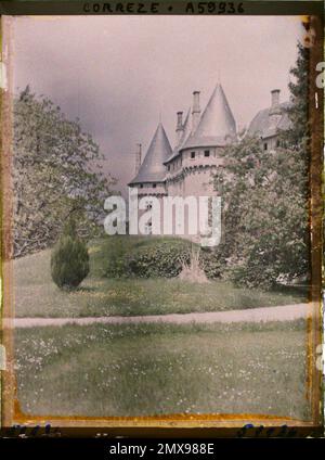 Pompadour, France the castle , 1929 - Aquitaine, Limousin - Stéphane ...
