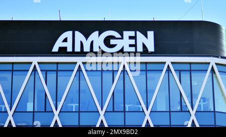 Warsaw, Poland. 4 Oktober 2021. Sign Amgen. Company signboard Amgen ...