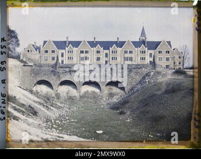 Paris (XIV arr.), France The University City, the Deutsch foundation of ...