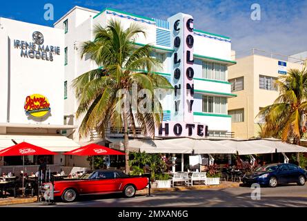 Art Deco District around Ocean Drive in Miami Beach, Miami Beach ...