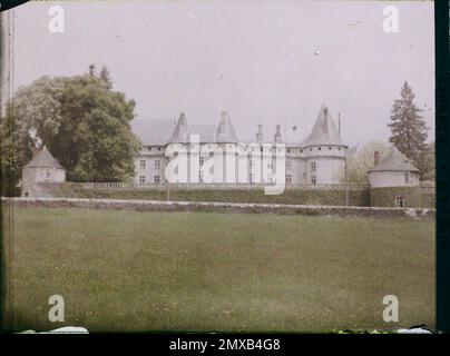 Pompadour, France the castle , 1929 - Aquitaine, Limousin - Stéphane ...