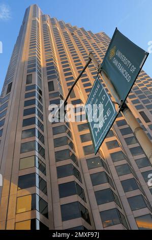 555 California Street skyscraper, formerly know Bank of America Center ...