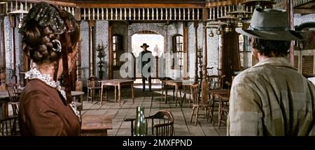 Henry Fonda, Charles Bronson, Claudia Cardinale & Jason Robards Film ...