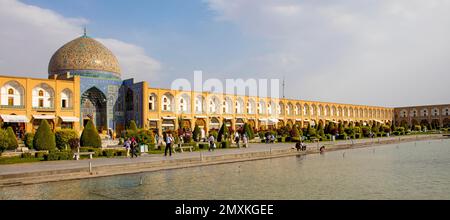 Shaikh Lotfullah Mosque, Isfahan, Isfahan, Iran, Asia Stock Photo - Alamy