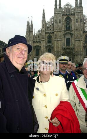 FILE - In this April 13, 2001, file photo Hamilton County Sheriff Simon ...