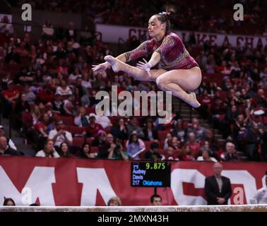 Oklahoma's Faith Torrez competes on the balance beam during the NCAA ...