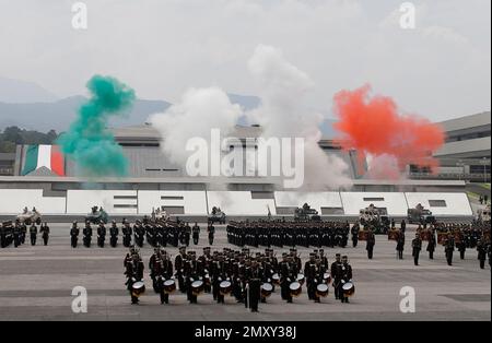 Mexico smoke flag Stock Photo - Alamy
