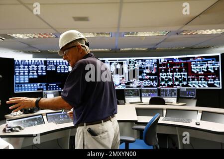 The unfinished Bellefonte Nuclear Power Plant Stock Photo - Alamy