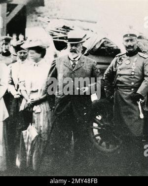 British King Edward VII (left) and German Emperor Wilhelm II in the ...