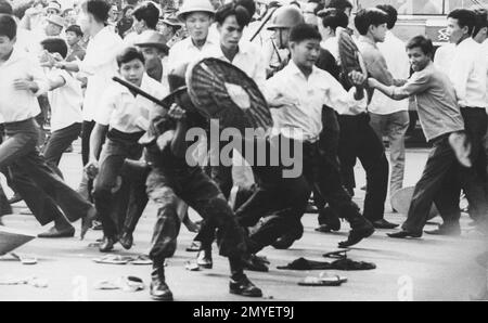 Thich Quang Duc Memorial, Buddhist monk who burned himself to death to ...