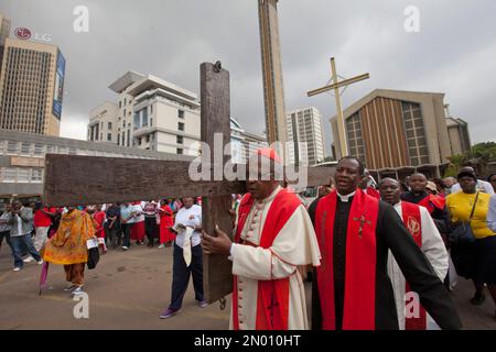 Joined by some hundred of Christians, the Head of the Catholic Church ...