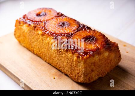 Inverted Pineapple sponge cake Stock Photo - Alamy