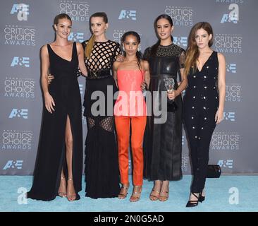 LEE,KRAVITZ,EATON,HUNTINGTON-WHITELEY,KEOUGH, MAD MAX: FURY ROAD, 2015 ...