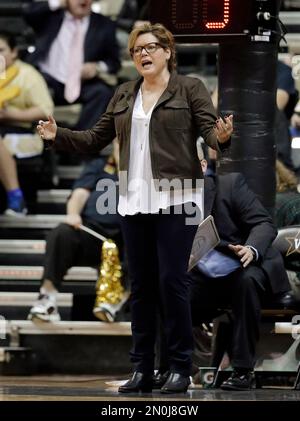 Vanderbilt head coach Melanie Balcomb argues a call during the second ...