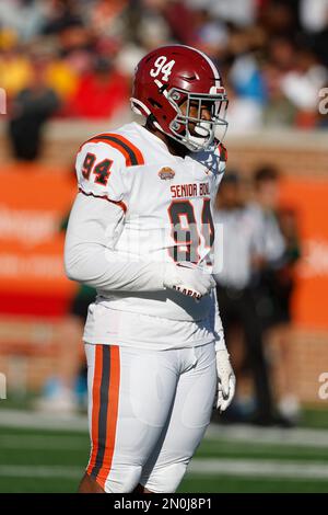 American defensive lineman DJ Dale of Alabama runs drills during ...