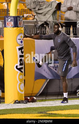 Indianapolis Colts linebacker Daniel Adongo stands on the sidelines in ...