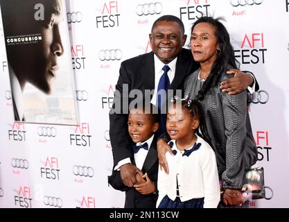 Bennet Omalu 2015 AFI FEST "Concussion" World Premiere Gala Screening ...