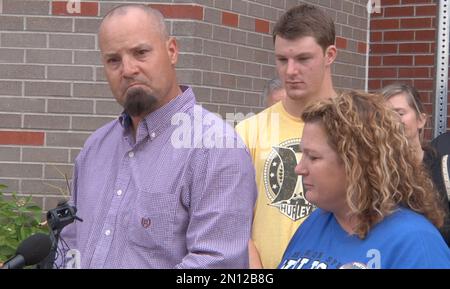 SON, from left: Luke David Blumm, Andi Matichak, 2021. ph: Philip ...