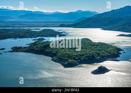The sparkling turquoise water of Slansko Lake (Slano Jezero) near ...