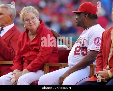 GENE AUTRY with wife Jackie Autry.(Credit Image: © Nate Cutler/Globe ...