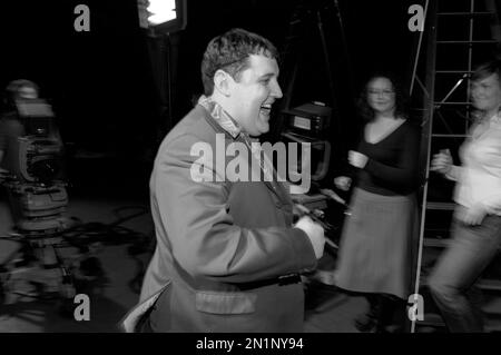 Behind the scenes of the 2005 Peter Kay Comic Relief 'Amarillo' Video ...