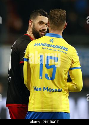 WAALWIJK - (lr) Lars Nieuwpoort of RKC Waalwijk, Julen Lobete of RKC ...