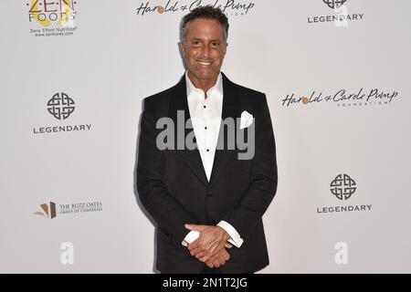 Philip Esformes arrives at the 15th Annual Harold and Carole Pump ...