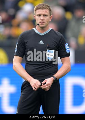 DORTMUND - Referee Robert Schroder during the Bundesliga match between ...