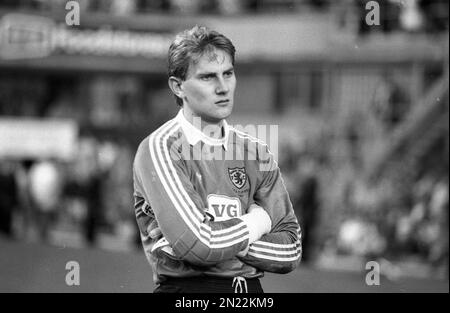 Former Scotland & Dundee United keeper Billy Thomson has passed away at ...