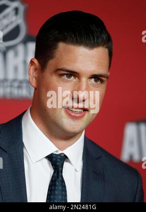 Dallas Stars' Jamie Benn poses with the Art Ross trophy after winning ...