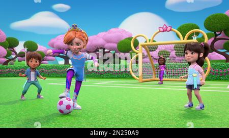 PRINCESS POWER, from left: Kira Kiwi (voice: Dana Heath), Fussy (voice ...