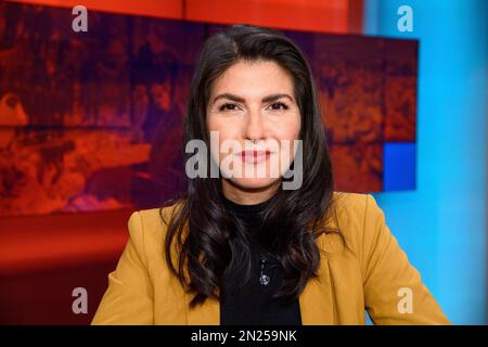 Cologne, Deutschland. 06th Feb, 2023. Falah ELIAS, reporter, presenter ...