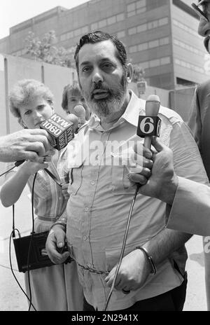 Convicted murderer Joseph Kallinger is escorted by police to ...