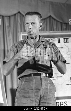 Major General William Depuy, commander of U.S.1st Infantry Division in ...