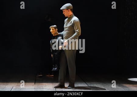 The cast of Idiot’s Assemble: Spitting Image The Musical with a ...