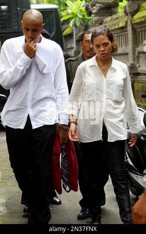 Heather Mack, left, and her boyfriend Tommy Schaefer, both from Chicago ...