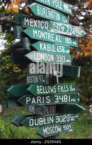 Signpost with Multiple Direction Signs, Vermont, USA Stock Photo - Alamy