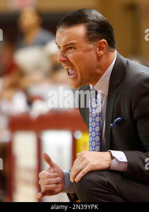 Kentucky head coach Matthew Mitchell directs his team during practice ...