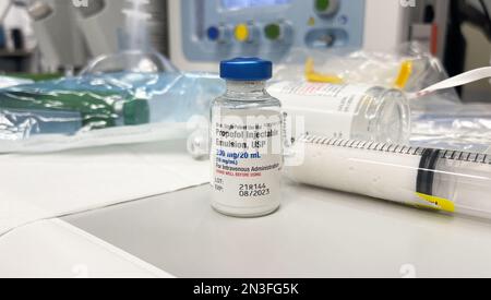 Propofol Hospital Medications in syringe and line Stock Photo - Alamy