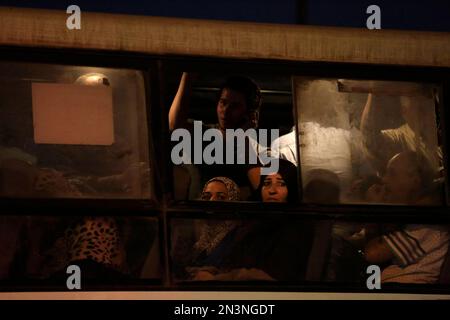 Egypt Cairo downtown rush hour trafic congestion urban sprawl Stock ...