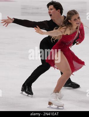 Emilea Zingas and Vadym Kolesnik (USA), Feb 22, 2025 - Figure Skating ...