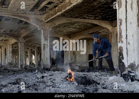 Live margarine factory Stock Photo - Alamy