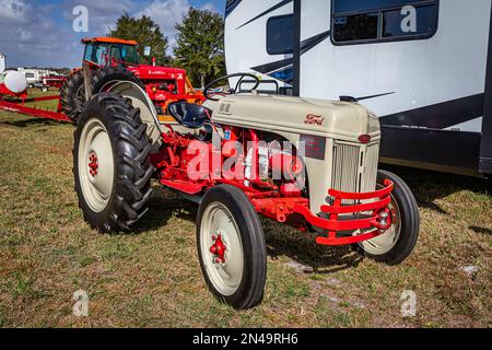 Restored Ford 8N 1948 tractor Stock Photo - Alamy