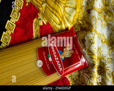 Pasta ZARA, Spaghettini № 3 Stock Photo - Alamy