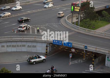 Chinese paramilitary policemen patrol the Tian'anmen Square on a ...